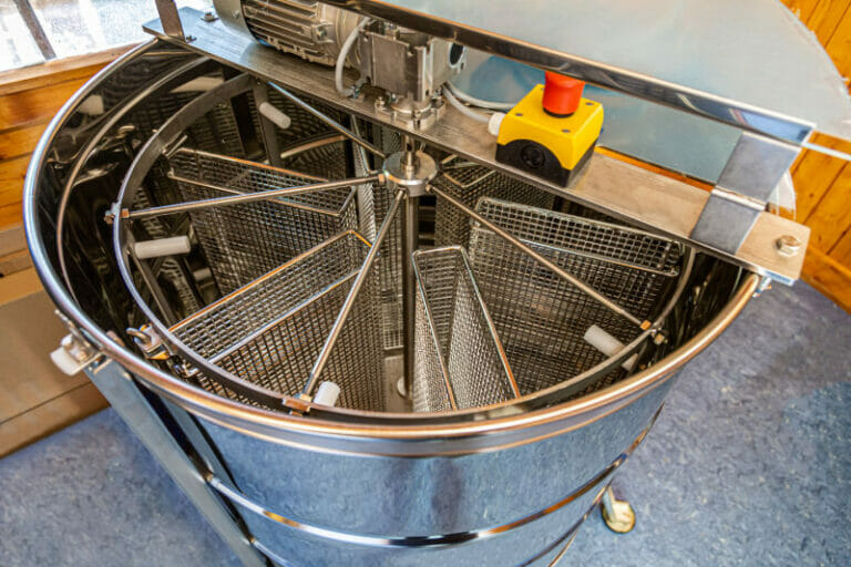 What Is A Honey Extractor – An Essential Guide For 2024 Bee Professor
